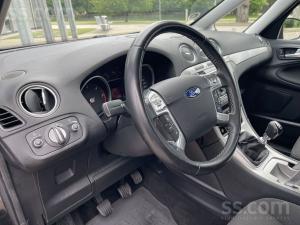 Black Ford Galaxy 2011 in Jurmala, with an engine capacity of 2.00 L and mileage of 0 thousand km for 5650 €, photo 21 on AUTOMOTO.COM.LV