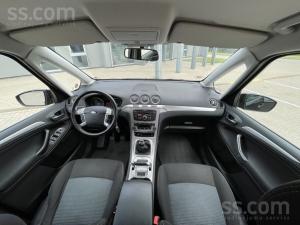 Black Ford Galaxy 2011 in Jurmala, with an engine capacity of 2.00 L and mileage of 0 thousand km for 5650 €, photo 28 on AUTOMOTO.COM.LV