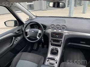 Black Ford Galaxy 2011 in Jurmala, with an engine capacity of 2.00 L and mileage of 0 thousand km for 5650 €, photo 29 on AUTOMOTO.COM.LV