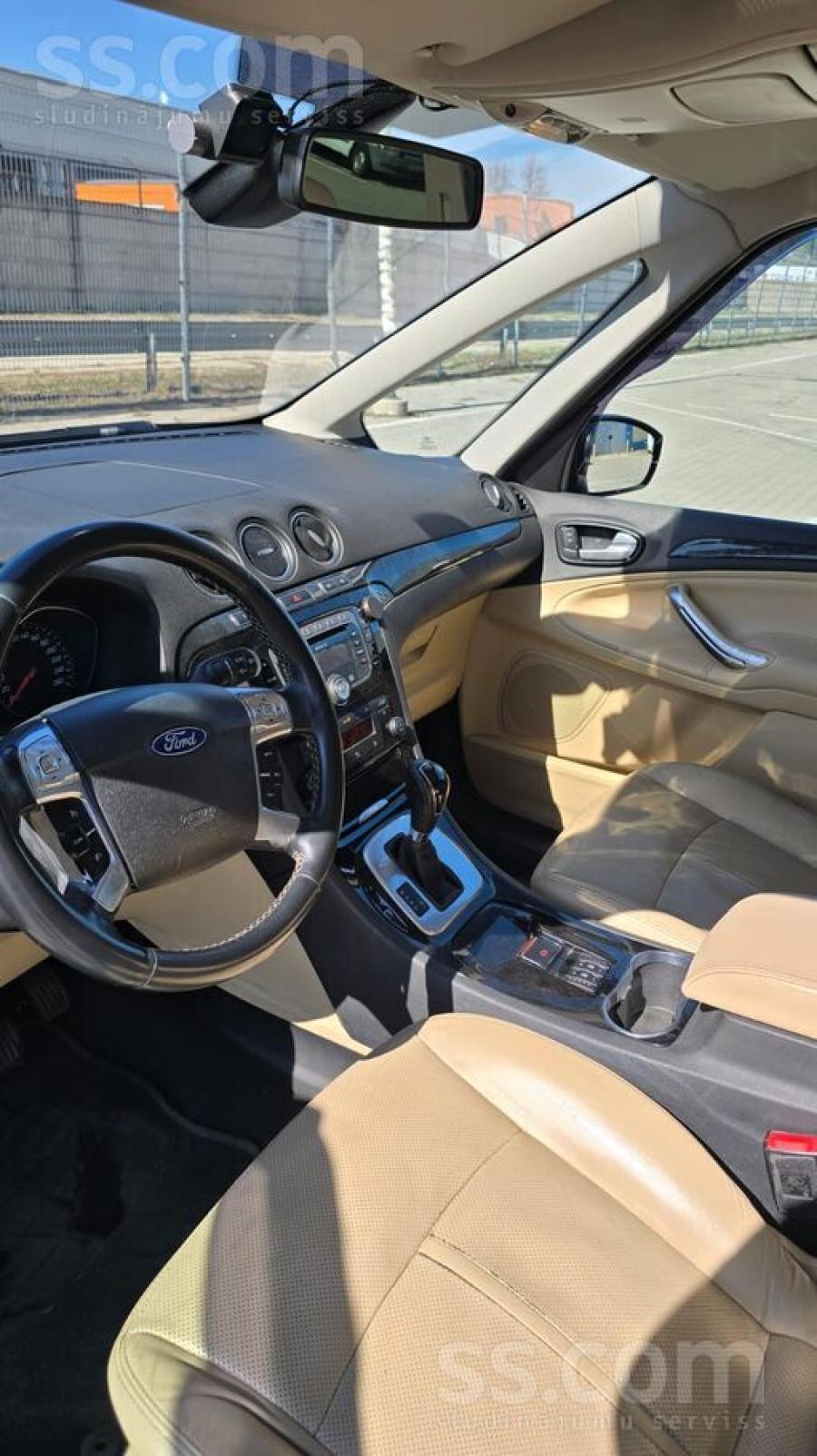 Melns Ford Galaxy 2011 Rīga, ar dzinēja tilpumu 2.00 L un nobraukumu 330 tūkst. km par 4400 €, foto 9 vietnē AUTOMOTO.COM.LV