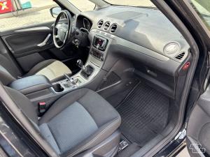 Melns Ford Galaxy 2011 Pasvalys, ar dzinēja tilpumu 2.00 L un nobraukumu 314 tūkst. km par 4850 €, foto 13 vietnē AUTOMOTO.COM.LV