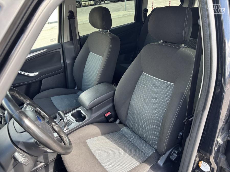 Melns Ford Galaxy 2011 Pasvalys, ar dzinēja tilpumu 2.00 L un nobraukumu 314 tūkst. km par 4850 €, foto 14 vietnē AUTOMOTO.COM.LV