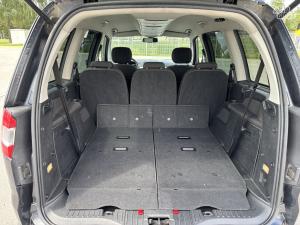 Melns Ford Galaxy 2011 Pasvalys, ar dzinēja tilpumu 2.00 L un nobraukumu 314 tūkst. km par 4850 €, foto 16 vietnē AUTOMOTO.COM.LV
