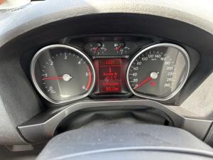 Melns Ford Galaxy 2011 Pasvalys, ar dzinēja tilpumu 2.00 L un nobraukumu 314 tūkst. km par 4850 €, foto 19 vietnē AUTOMOTO.COM.LV
