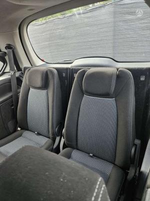 Melns Ford Galaxy 2011 Anykščiai, ar dzinēja tilpumu 2.00 L un nobraukumu 293 tūkst. km par 2900 €, foto 9 vietnē AUTOMOTO.COM.LV