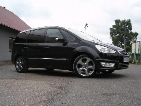 Melns Ford Galaxy 2011 Sigulda, ar dzinēja tilpumu 2.00 L un nobraukumu 213 tūkst. km par 7250 €, foto 2 vietnē AUTOMOTO.COM.LV