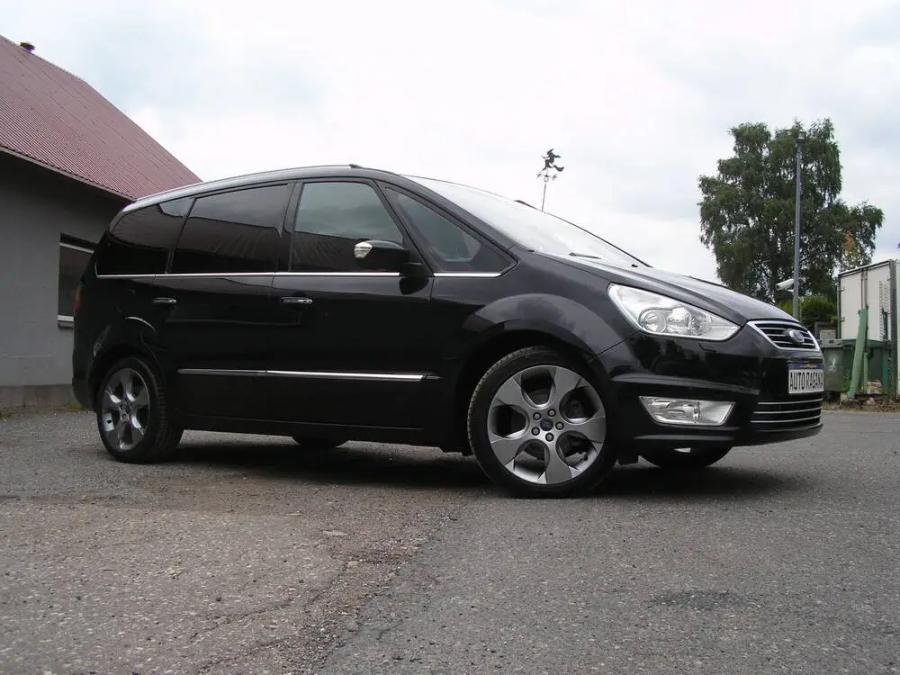 Melns Ford Galaxy 2011 Sigulda, ar dzinēja tilpumu 2.00 L un nobraukumu 213 tūkst. km par 7250 €, foto 3 vietnē AUTOMOTO.COM.LV