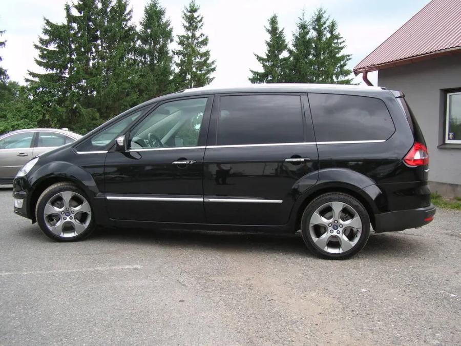 Melns Ford Galaxy 2011 Sigulda, ar dzinēja tilpumu 2.00 L un nobraukumu 213 tūkst. km par 7250 €, foto 5 vietnē AUTOMOTO.COM.LV