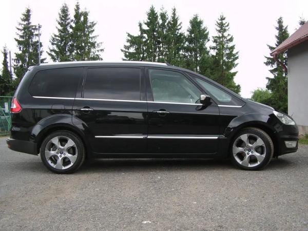 Melns Ford Galaxy 2011 Sigulda, ar dzinēja tilpumu 2.00 L un nobraukumu 213 tūkst. km par 7250 €, foto 7 vietnē AUTOMOTO.COM.LV