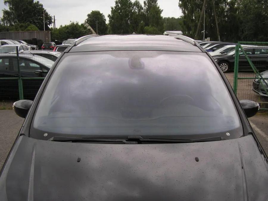 Melns Ford Galaxy 2011 Sigulda, ar dzinēja tilpumu 2.00 L un nobraukumu 213 tūkst. km par 7250 €, foto 13 vietnē AUTOMOTO.COM.LV