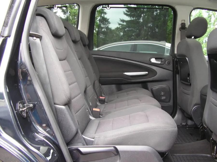 Melns Ford Galaxy 2011 Sigulda, ar dzinēja tilpumu 2.00 L un nobraukumu 213 tūkst. km par 7250 €, foto 29 vietnē AUTOMOTO.COM.LV