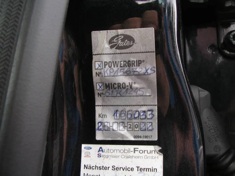 Melns Ford Galaxy 2011 Sigulda, ar dzinēja tilpumu 2.00 L un nobraukumu 213 tūkst. km par 7250 €, foto 35 vietnē AUTOMOTO.COM.LV
