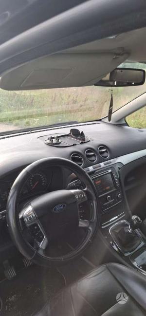 Melns Ford Galaxy 2011 Mažeikiai, ar dzinēja tilpumu 2.00 L un nobraukumu 294 tūkst. km par 6100 €, foto 9 vietnē AUTOMOTO.COM.LV