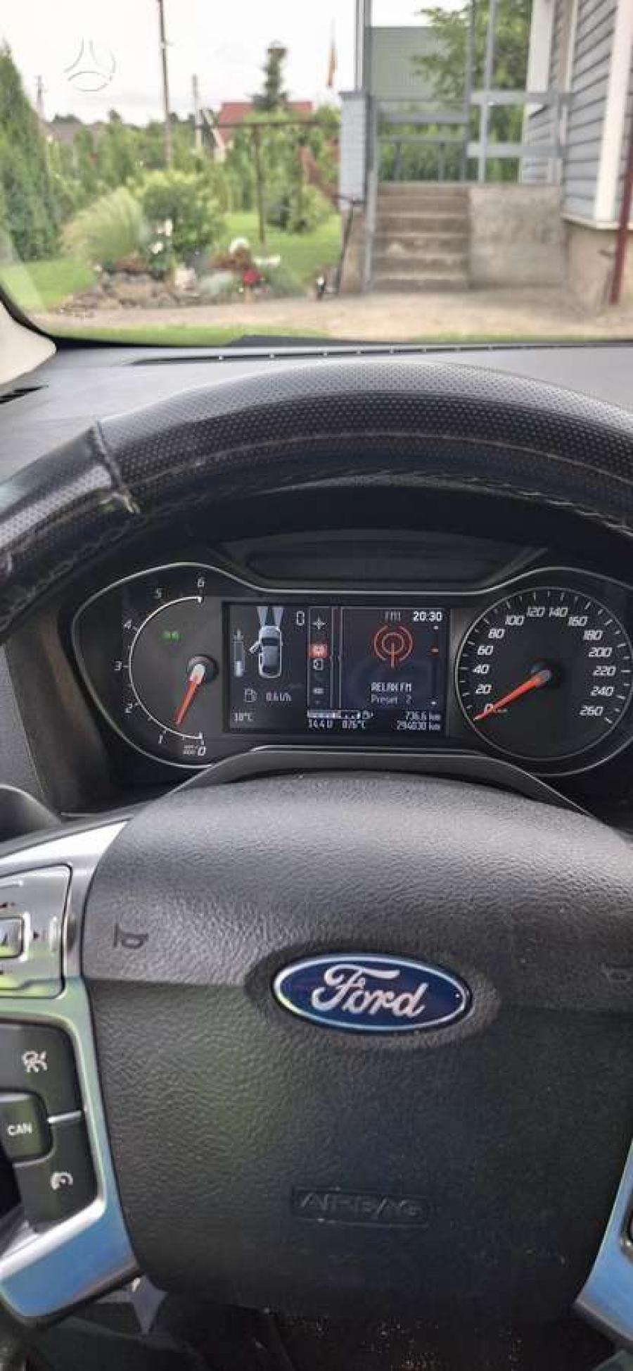 Melns Ford Galaxy 2011 Mažeikiai, ar dzinēja tilpumu 2.00 L un nobraukumu 294 tūkst. km par 6100 €, foto 15 vietnē AUTOMOTO.COM.LV
