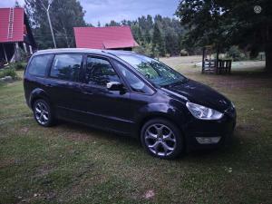 Black Ford Galaxy 2011 in Utena, with an engine capacity of 1.56 L and mileage of 270 thousand km for 5450 €, photo  on AUTOMOTO.COM.LV