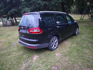 Black Ford Galaxy 2011 in Utena, with an engine capacity of 1.56 L and mileage of 270 thousand km for 5450 €, photo 5 on AUTOMOTO.COM.LV