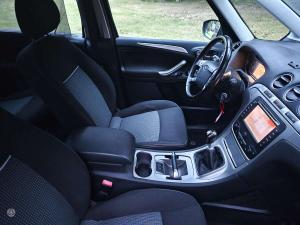 Black Ford Galaxy 2011 in Utena, with an engine capacity of 1.56 L and mileage of 270 thousand km for 5450 €, photo 8 on AUTOMOTO.COM.LV