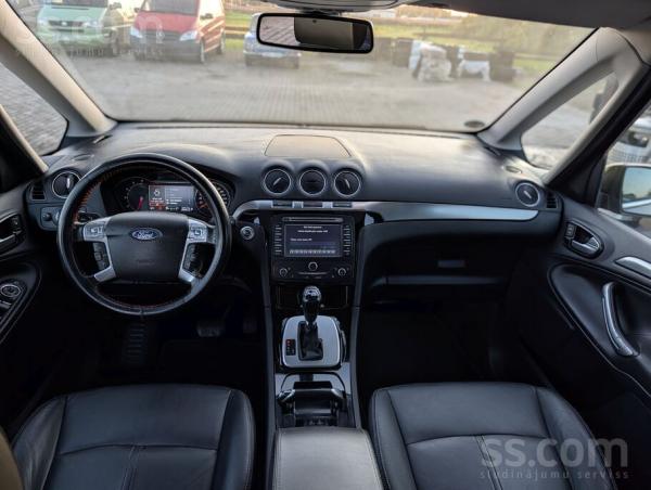 Black Ford Galaxy 2011 in Liepaja, with an engine capacity of 2.00 L and mileage of 237 thousand km for 6300 €, photo 6 on AUTOMOTO.COM.LV