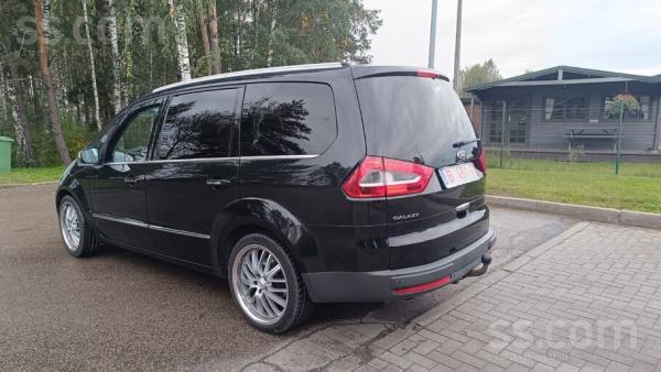 Black Ford Galaxy 2011 in Riga, with an engine capacity of 1.60 L and mileage of 288 thousand km for 5850 €, photo 5 on AUTOMOTO.COM.LV