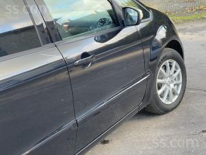 Black Ford Galaxy 2011 in Jurmala, with an engine capacity of 2.00 L and mileage of 0 thousand km for 5390 €, photo 9 on AUTOMOTO.COM.LV