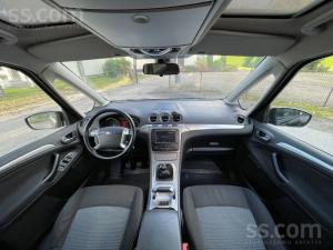 Black Ford Galaxy 2011 in Jurmala, with an engine capacity of 2.00 L and mileage of 0 thousand km for 5390 €, photo 25 on AUTOMOTO.COM.LV
