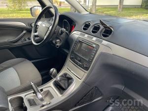 Black Ford Galaxy 2011 in Jurmala, with an engine capacity of 2.00 L and mileage of 0 thousand km for 5390 €, photo 29 on AUTOMOTO.COM.LV