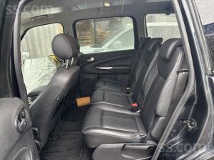 Melns Ford Galaxy 2012 Jelgava, ar dzinēja tilpumu 2.00 L un nobraukumu 318 tūkst. km par 14100 €, foto 12 vietnē AUTOMOTO.COM.LV
