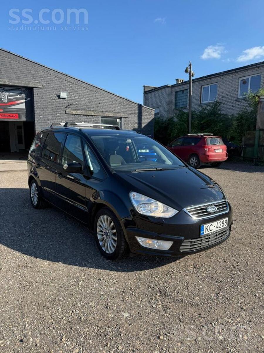 Melns Ford Galaxy 2012 Rīga, ar dzinēja tilpumu 2.00 L un nobraukumu 300 tūkst. km par 5900 €, foto 4 vietnē AUTOMOTO.COM.LV