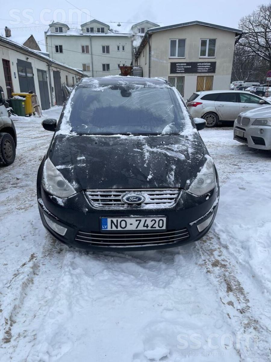 Melns Ford Galaxy 2012 Rīga, ar dzinēja tilpumu 2.00 L un nobraukumu 302 tūkst. km par 4300 €, foto 2 vietnē AUTOMOTO.COM.LV