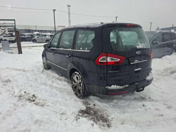 Melns Ford Galaxy 2012 Kauņa, ar dzinēja tilpumu 2.18 L un nobraukumu 365 tūkst. km par 5200 €, foto 3 vietnē AUTOMOTO.COM.LV