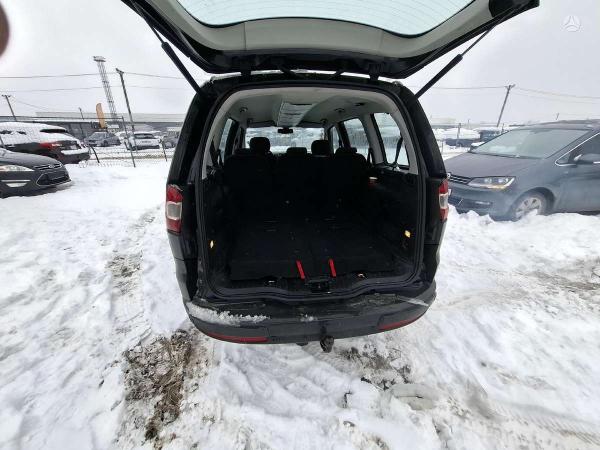 Melns Ford Galaxy 2012 Kauņa, ar dzinēja tilpumu 2.18 L un nobraukumu 365 tūkst. km par 5200 €, foto 5 vietnē AUTOMOTO.COM.LV