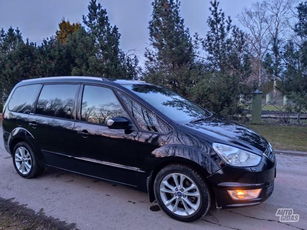 Melns Ford Galaxy 2012 Mažeikiai, ar dzinēja tilpumu 2.00 L un nobraukumu 246 tūkst. km par 5600 €, foto 10 vietnē AUTOMOTO.COM.LV