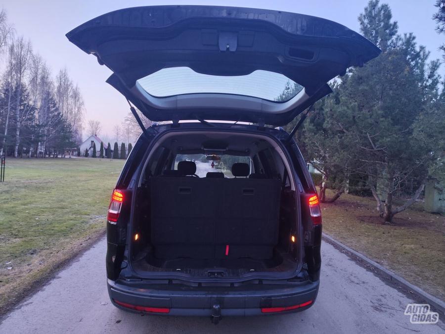 Black Ford Galaxy 2012 in Mazeikiai, with an engine capacity of 2.00 L and mileage of 246 thousand km for 5600 €, photo 32 on AUTOMOTO.COM.LV