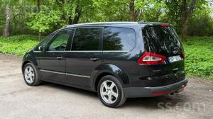 Black Ford Galaxy 2012 in Riga, with an engine capacity of 2.20 L and mileage of 0 thousand km for 4899 €, photo 4 on AUTOMOTO.COM.LV