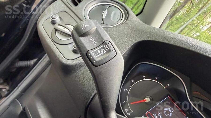 Black Ford Galaxy 2012 in Riga, with an engine capacity of 2.20 L and mileage of 0 thousand km for 4899 €, photo 17 on AUTOMOTO.COM.LV