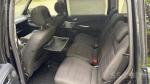 Black Ford Galaxy 2012 in Riga, with an engine capacity of 2.20 L and mileage of 0 thousand km for 4899 €, photo 33 on AUTOMOTO.COM.LV