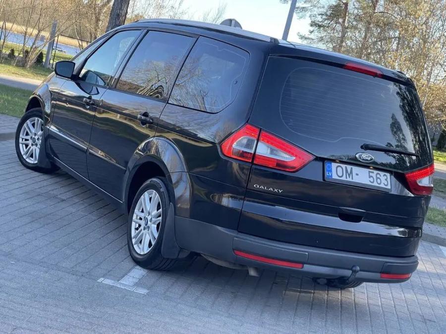 Black Ford Galaxy 2012 in Jurmala, with an engine capacity of 2.00 L and mileage of 291 thousand km for 3650 €, photo 3 on AUTOMOTO.COM.LV