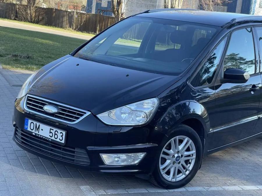 Black Ford Galaxy 2012 in Jurmala, with an engine capacity of 2.00 L and mileage of 291 thousand km for 3650 €, photo 6 on AUTOMOTO.COM.LV