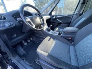 Black Ford Galaxy 2012 in Jurmala, with an engine capacity of 2.00 L and mileage of 291 thousand km for 3650 €, photo 22 on AUTOMOTO.COM.LV
