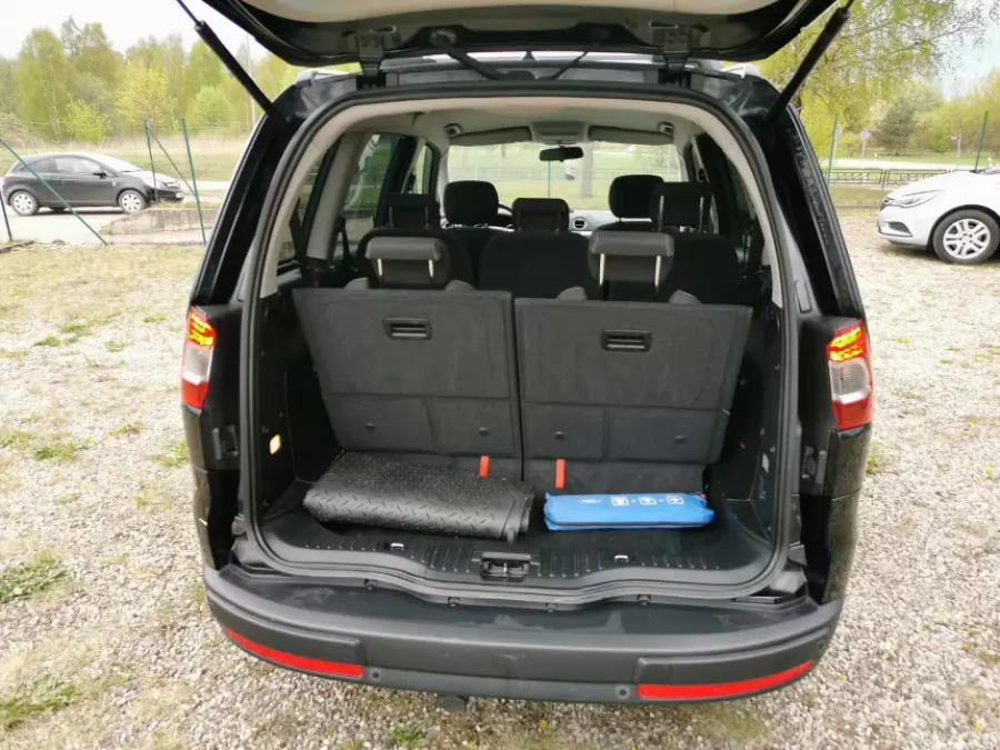 Melns Ford Galaxy 2012 Kuldīga, ar dzinēja tilpumu 2.00 L un nobraukumu 253 tūkst. km par 5500 €, foto 9 vietnē AUTOMOTO.COM.LV