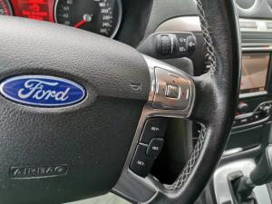 Melns Ford Galaxy 2012 Kuldīga, ar dzinēja tilpumu 2.00 L un nobraukumu 253 tūkst. km par 5500 €, foto 16 vietnē AUTOMOTO.COM.LV