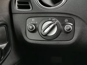 Melns Ford Galaxy 2012 Kuldīga, ar dzinēja tilpumu 2.00 L un nobraukumu 253 tūkst. km par 5500 €, foto 19 vietnē AUTOMOTO.COM.LV