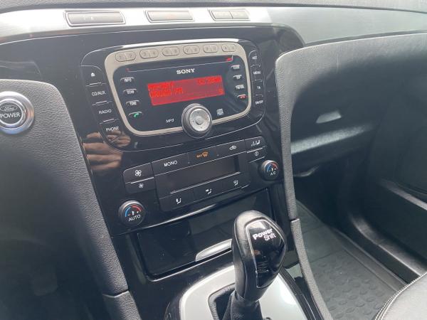 Melns Ford Galaxy 2012 Mārupe, ar dzinēja tilpumu 0.00 L un nobraukumu 291 tūkst. km par 580000 €, foto 10 vietnē AUTOMOTO.COM.LV