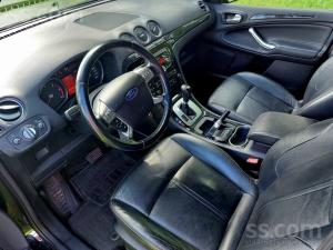 Black Ford Galaxy 2012 in Liepaja, with an engine capacity of 2.00 L and mileage of 337 thousand km for 4300 €, photo 3 on AUTOMOTO.COM.LV