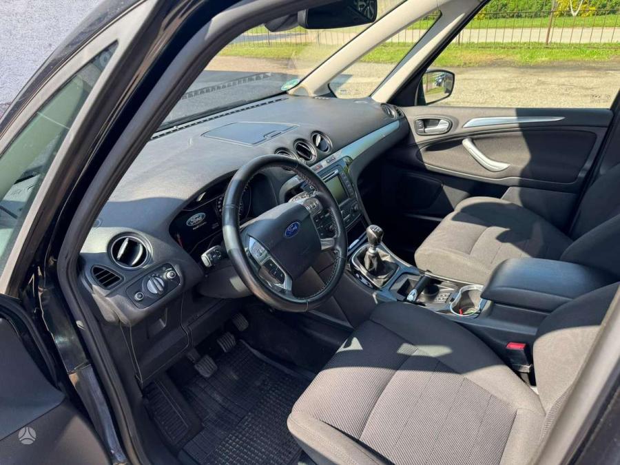 Melns Ford Galaxy 2012 Jurbarkas, ar dzinēja tilpumu 2.00 L un nobraukumu 286 tūkst. km par 6450 €, foto 9 vietnē AUTOMOTO.COM.LV