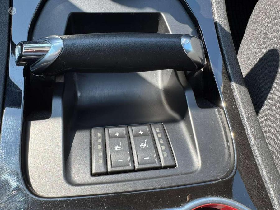 Melns Ford Galaxy 2012 Jurbarkas, ar dzinēja tilpumu 2.00 L un nobraukumu 286 tūkst. km par 6450 €, foto 16 vietnē AUTOMOTO.COM.LV