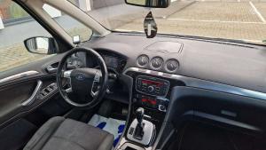 Black Ford Galaxy 2012 in Kaunas, with an engine capacity of 2.18 L and mileage of 300 thousand km for 4650 €, photo 8 on AUTOMOTO.COM.LV