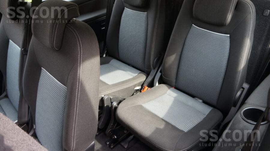 Melns Ford Galaxy 2012 Jūrmala, ar dzinēja tilpumu 2.00 L un nobraukumu 320 tūkst. km par 4400 €, foto 12 vietnē AUTOMOTO.COM.LV