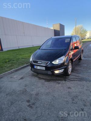 Melns Ford Galaxy 2012 Rīga, ar dzinēja tilpumu 2.20 L un nobraukumu 328 tūkst. km par 3800 €, foto 5 vietnē AUTOMOTO.COM.LV
