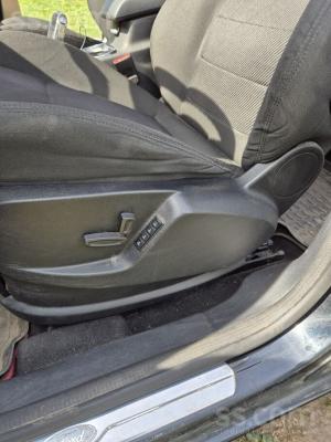 Melns Ford Galaxy 2012 Rīga, ar dzinēja tilpumu 2.20 L un nobraukumu 328 tūkst. km par 3800 €, foto 6 vietnē AUTOMOTO.COM.LV